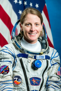 Loral O’Hara soon to become fourth Jayhawk in space - Kansas Alumni ...